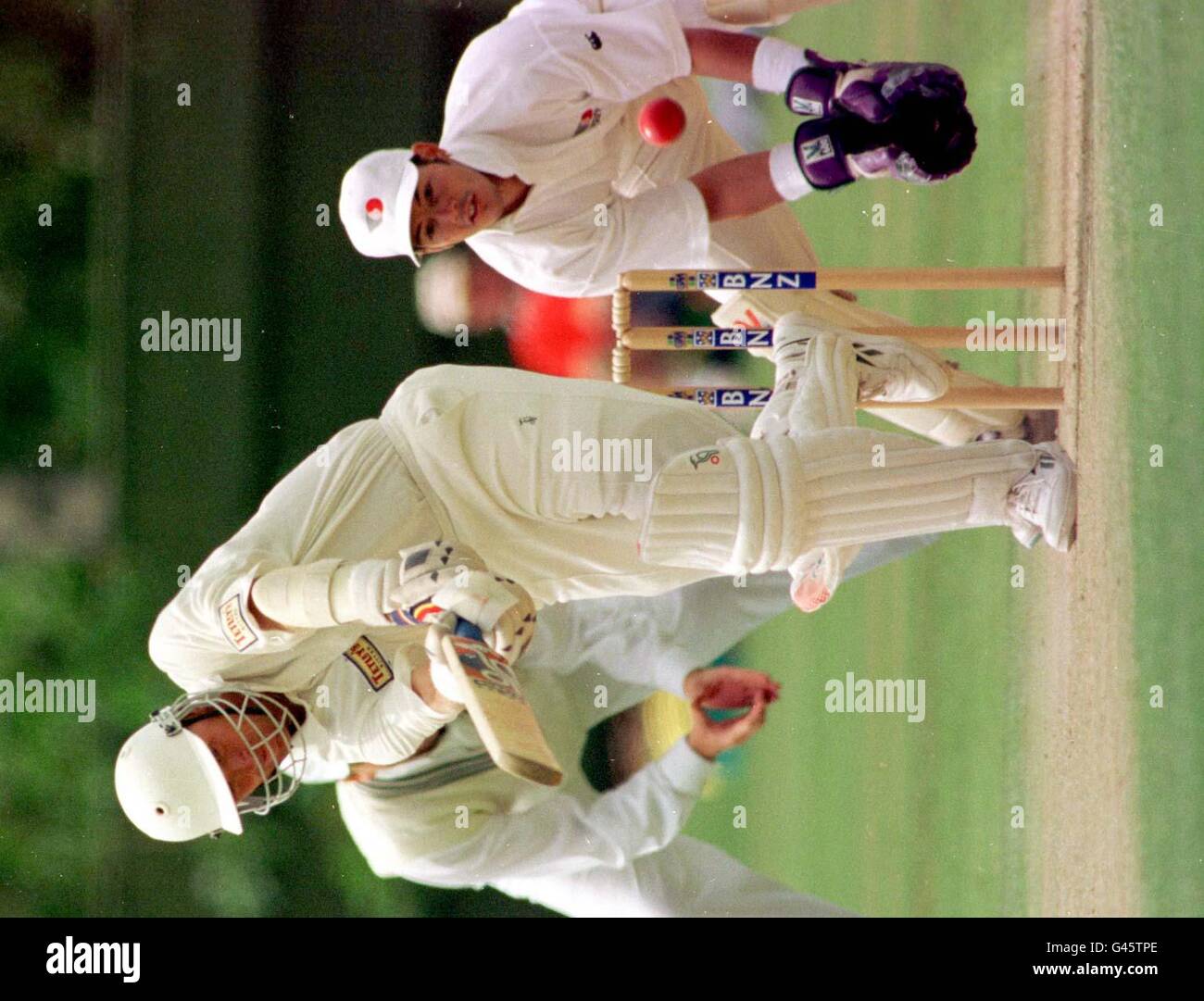 Kiwi keeper Adam Parore can only spectate as England's Alec Stewart ...