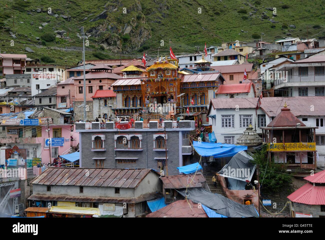 Lord vishnu badrinath temple hi-res stock photography and images - Alamy