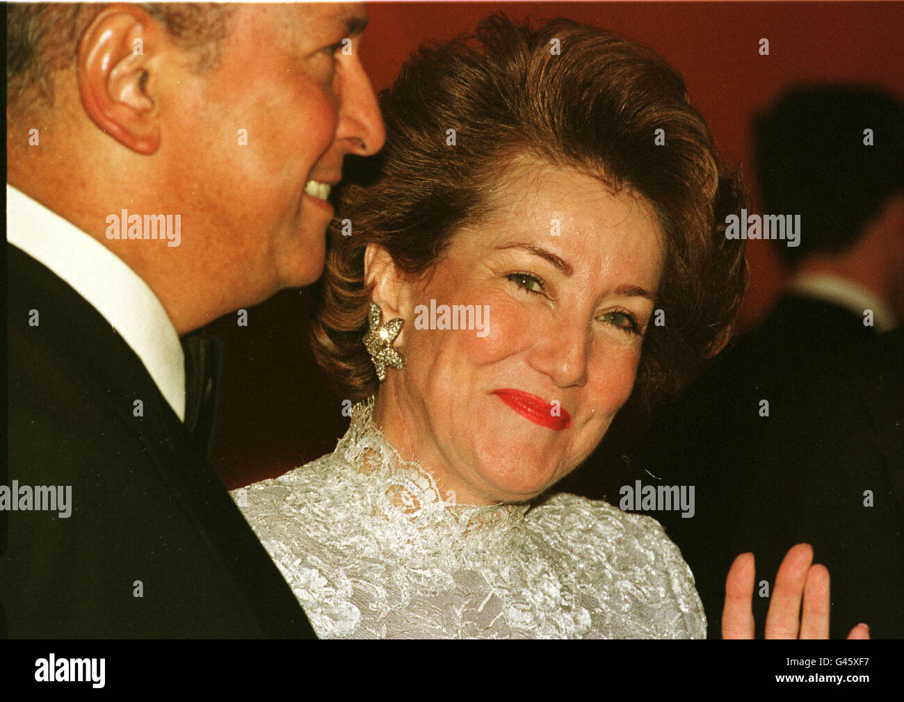 Elizabeth dole hi-res stock photography and images - Alamy