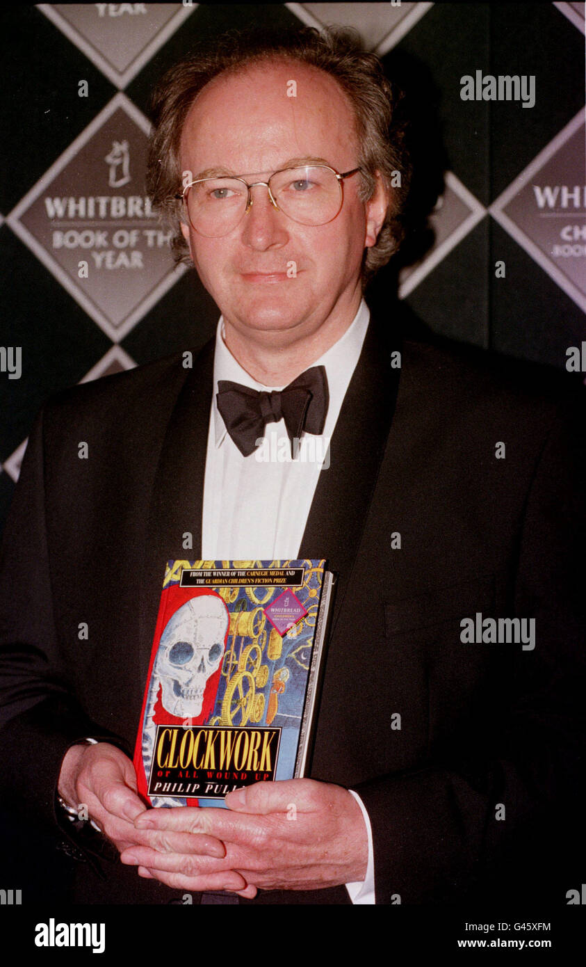 PHILIP PULLMAN. Author Philip Pullman Stock Photo - Alamy