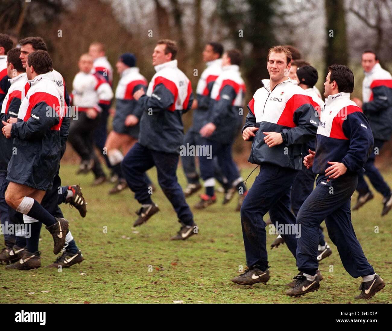 Former England captain Will Carling (right) and Lawrence Dallaglio (2nd ...