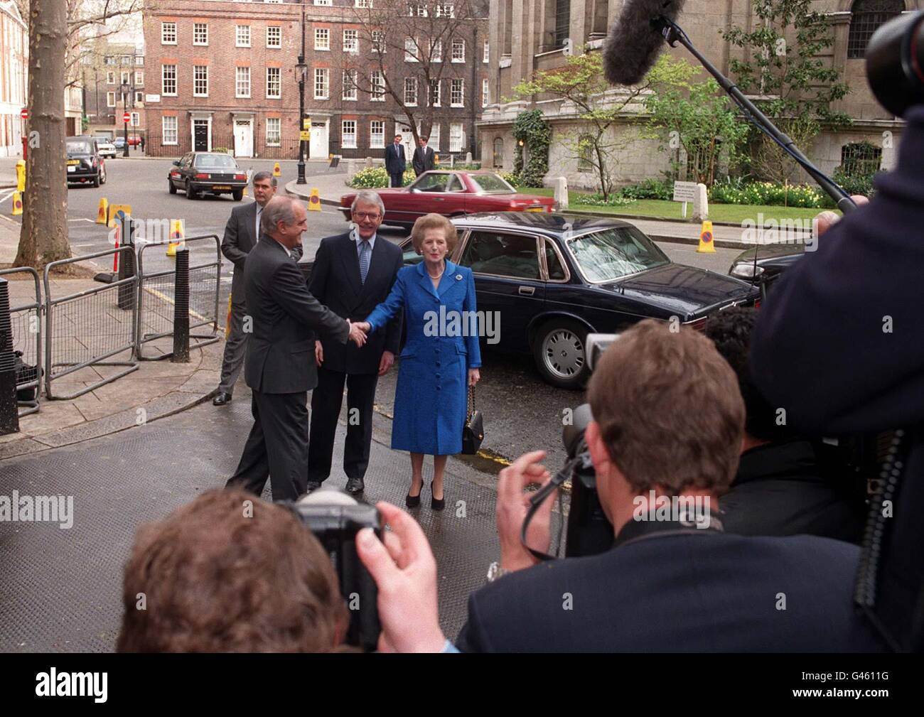 ELECTION Thatcher Arrives 2 Stock Photo - Alamy