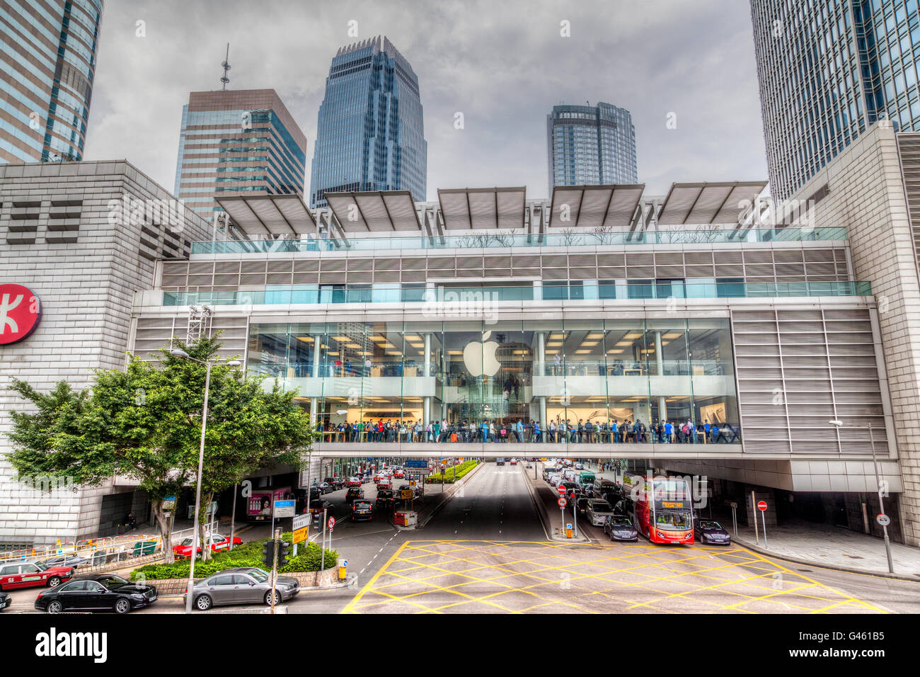 Apple store facade hi-res stock photography and images - Alamy