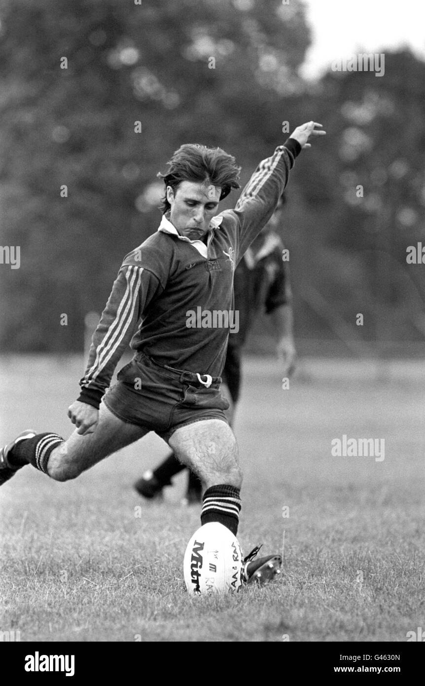 Rugby Union - Richmond v Wasps. Wasps Hughes kicks the ball into touch ...