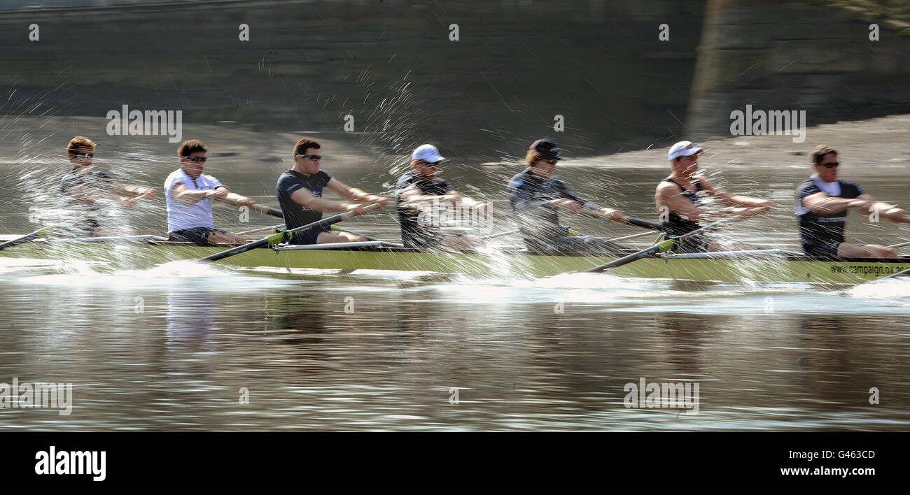 Rowing - The 157th Boat Race - Press Launch - Putney Stock Photo - Alamy
