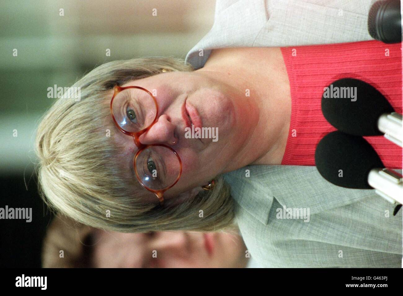 Ulster Talks/Mo Mowlam Stock Photo - Alamy