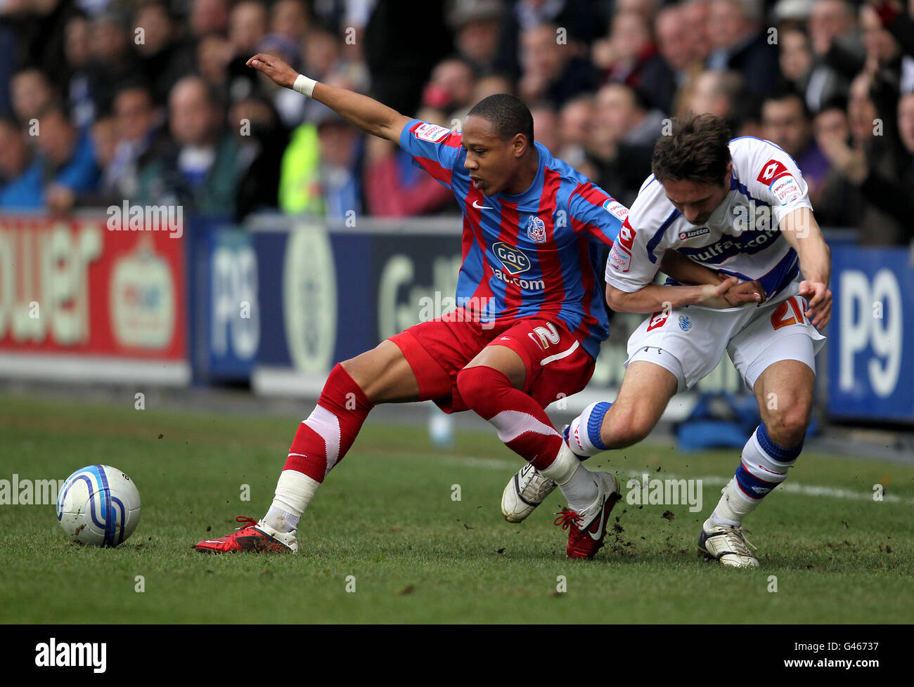 Queens Park Rangers' Tommy Smith and Crystal Palace's Nathaniel Clyne ...