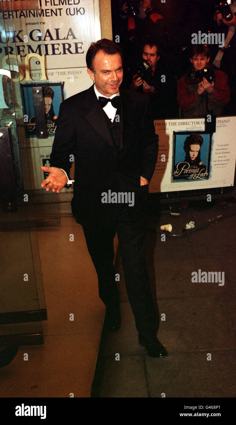 LONDON : 20/2/97 : SAM NEIL ARRIVES AT THE LUMIERE CINEMA FOR THE FILM ...