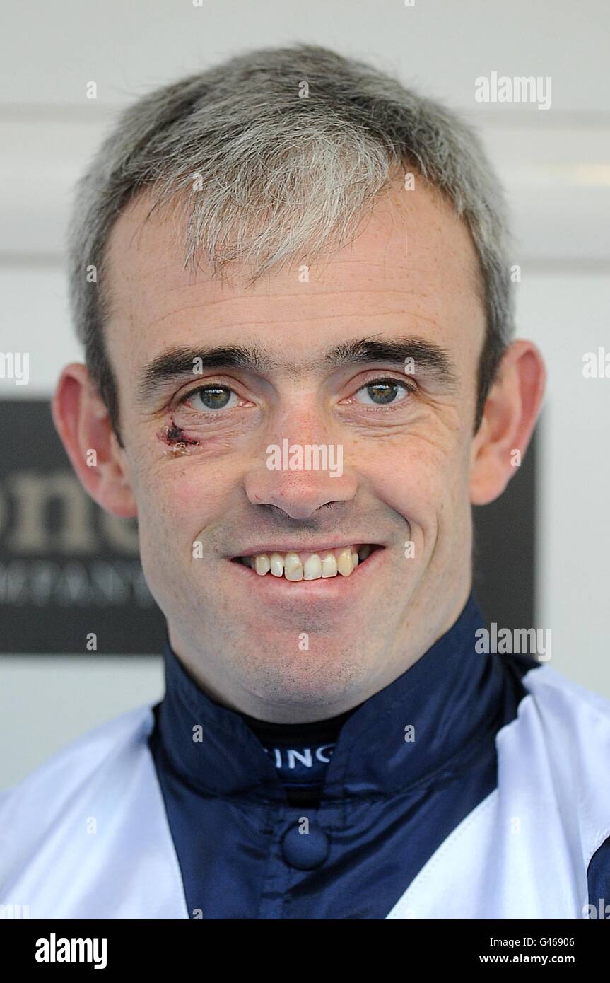 Jockey ruby walsh on ladies day hi-res stock photography and images - Alamy