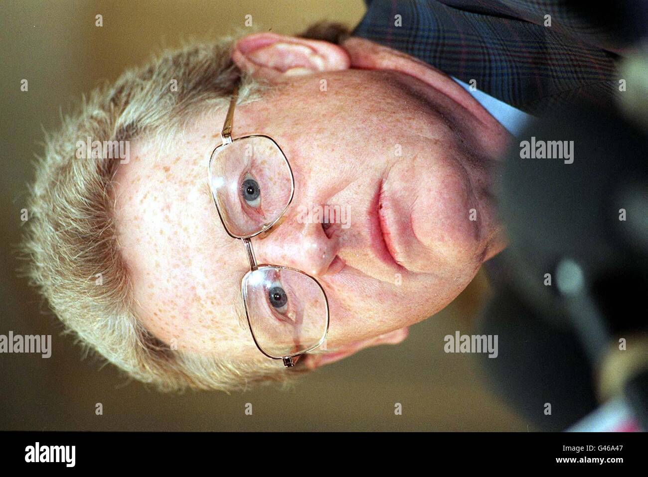 Graham Kelly, Chief Executive of the Football Association, at a news ...