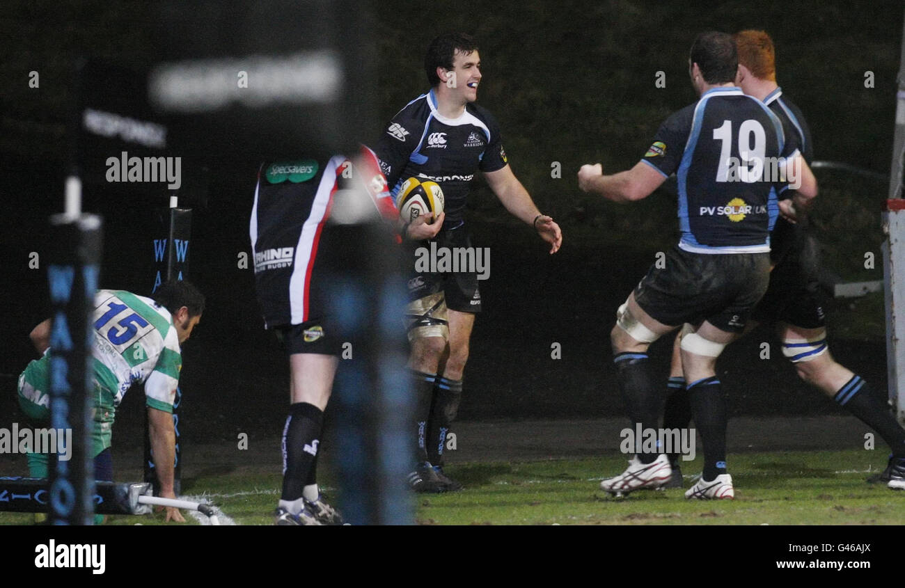 Glasgow Warriors Alex Dunbar (centre) celebrates his try with team ...