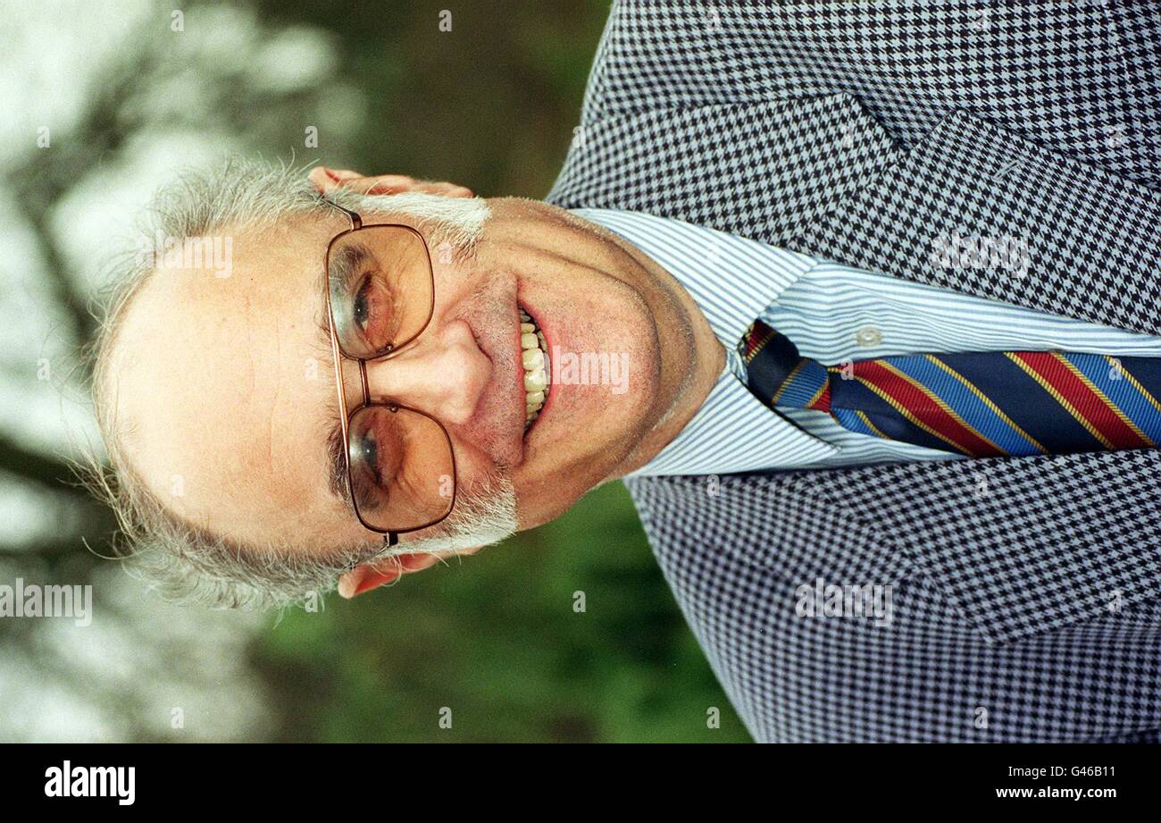 Tory MP resignation Allan Stewart Stock Photo - Alamy