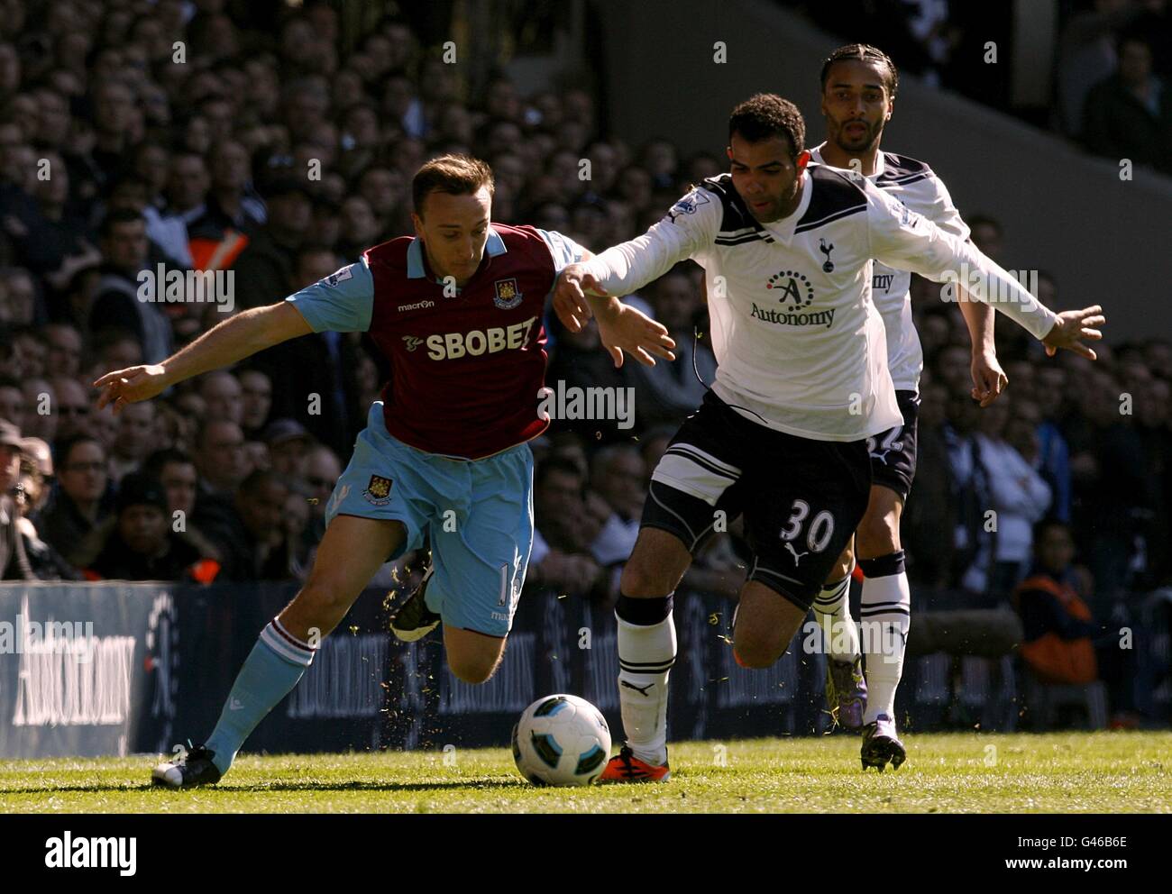 Tottenham hotspurs raniere sandro right hi-res stock photography and ...