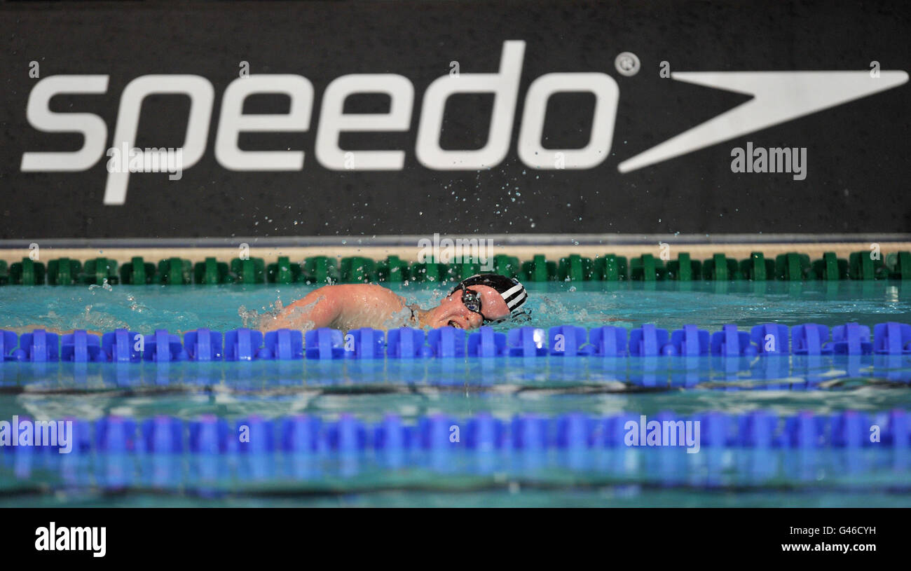 Ellie simmonds swimming pool hi-res stock photography and images - Alamy