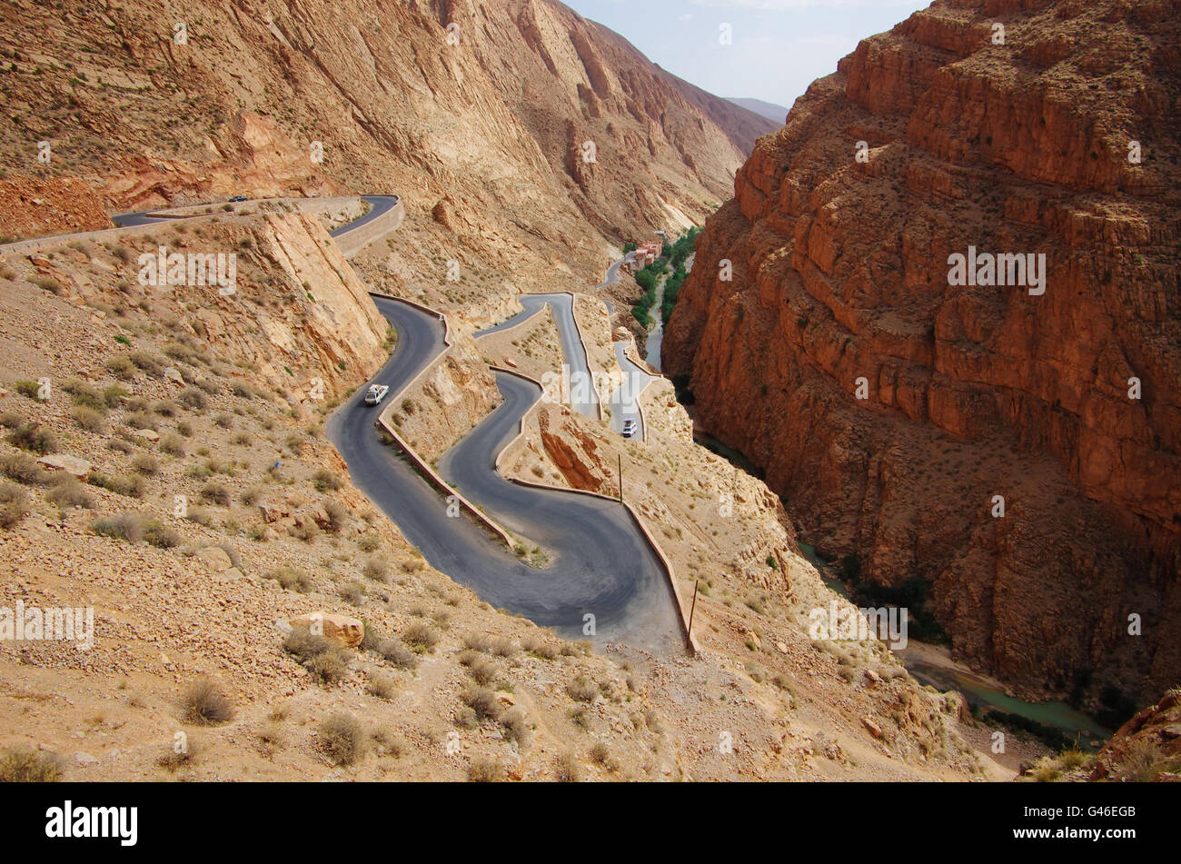 Difficult road hi-res stock photography and images - Alamy