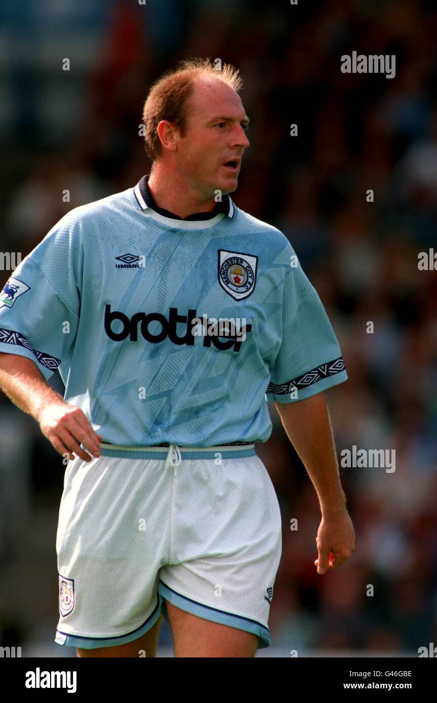 Steve mcmahon manchester city hi-res stock photography and images - Alamy