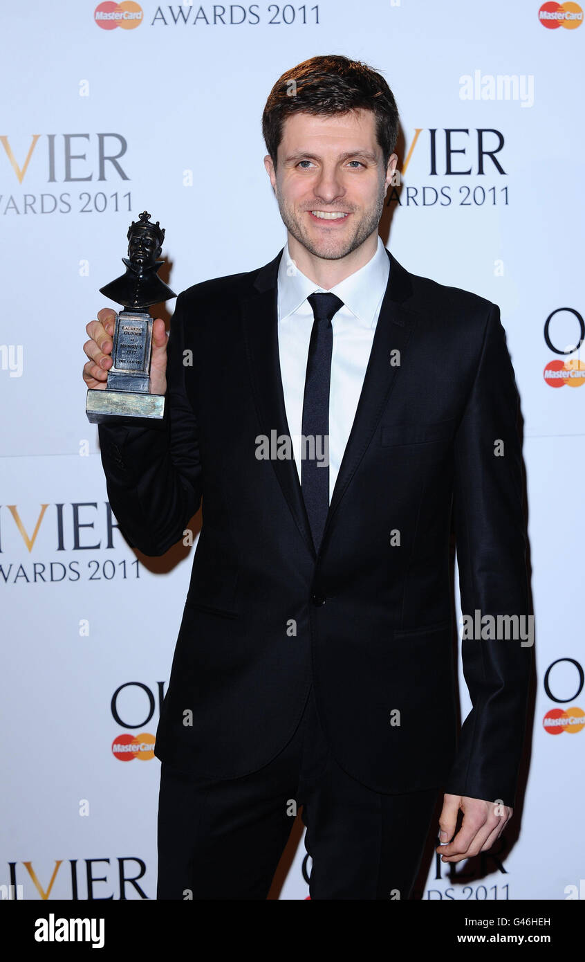 Showbiz oliviers half length mid smiling mangpg hi-res stock ...