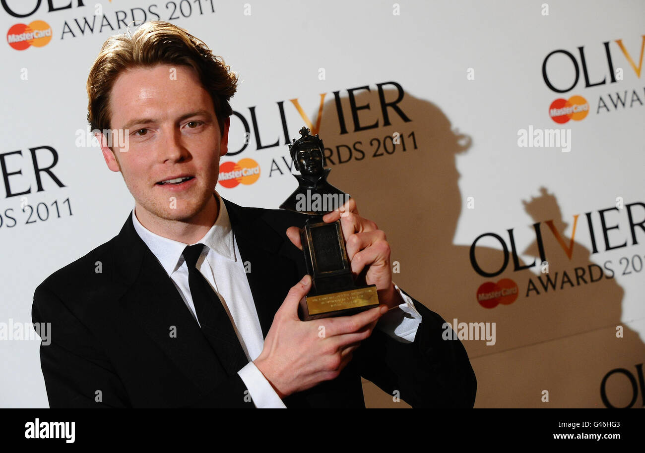 David Thaxton wins Best Actor in a Musical for Passion at the Donmar ...