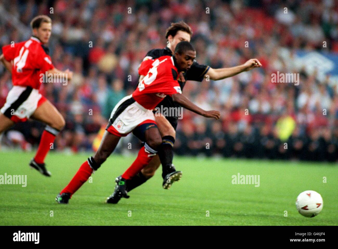 Nottingham forests bryan roy hi-res stock photography and images - Alamy