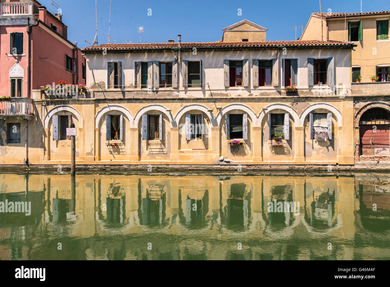 Buildings both sides canal architecture hi-res stock photography and ...