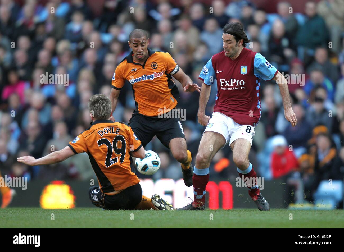 Robert pires premier league hi-res stock photography and images - Alamy