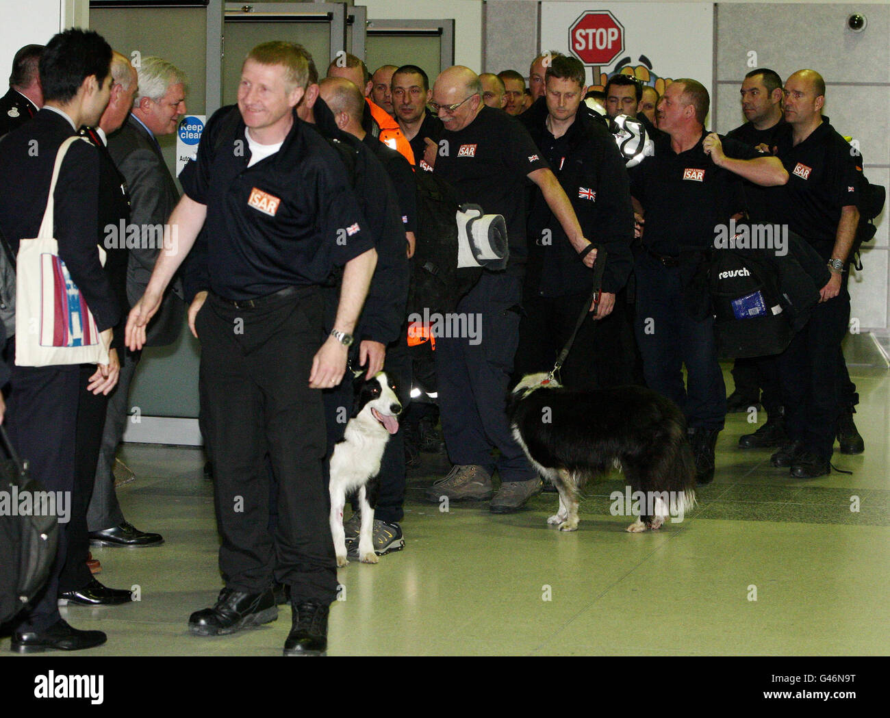 Firefighters return from Japan Stock Photo - Alamy