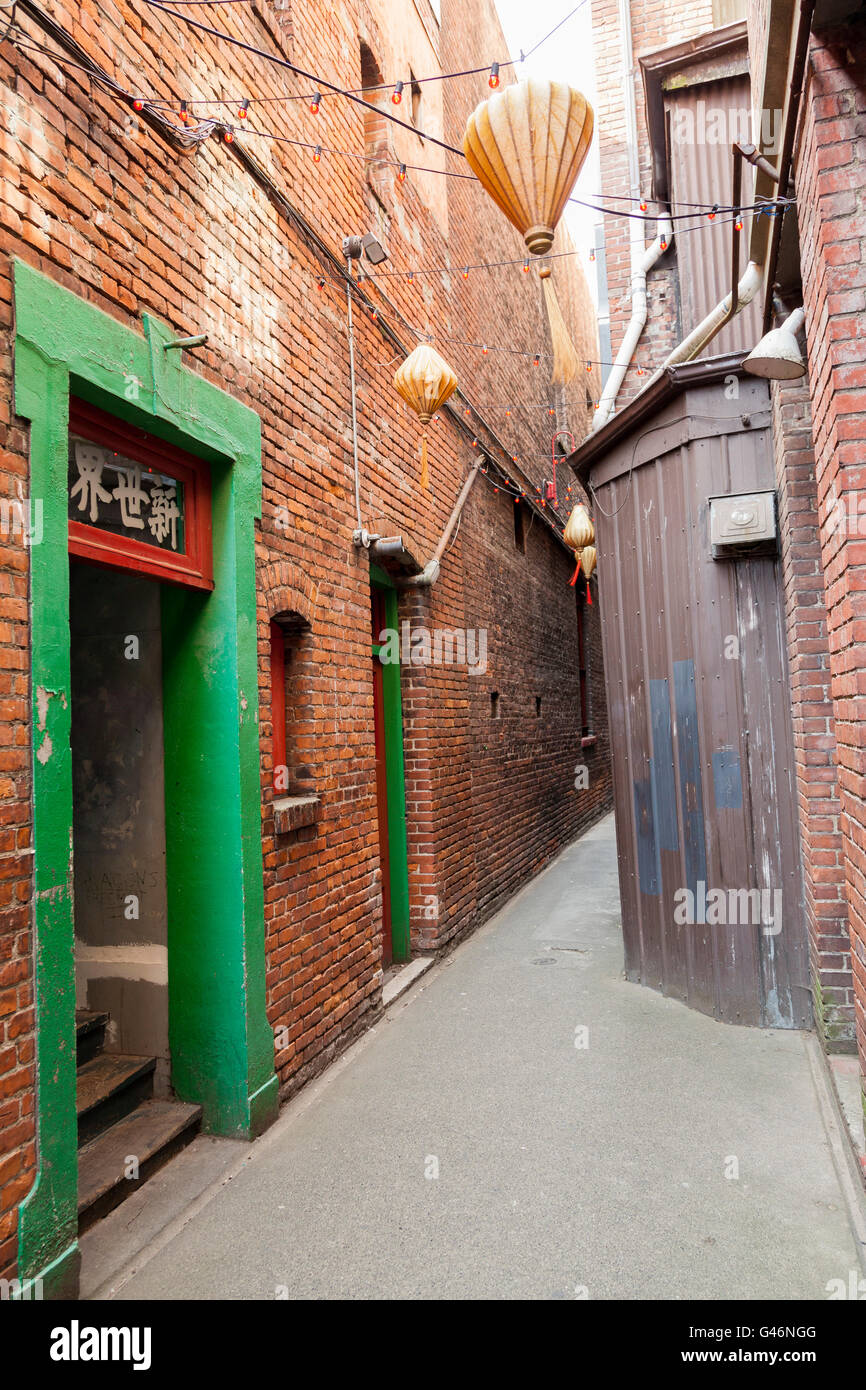 Vancouver alleyway hi-res stock photography and images - Alamy