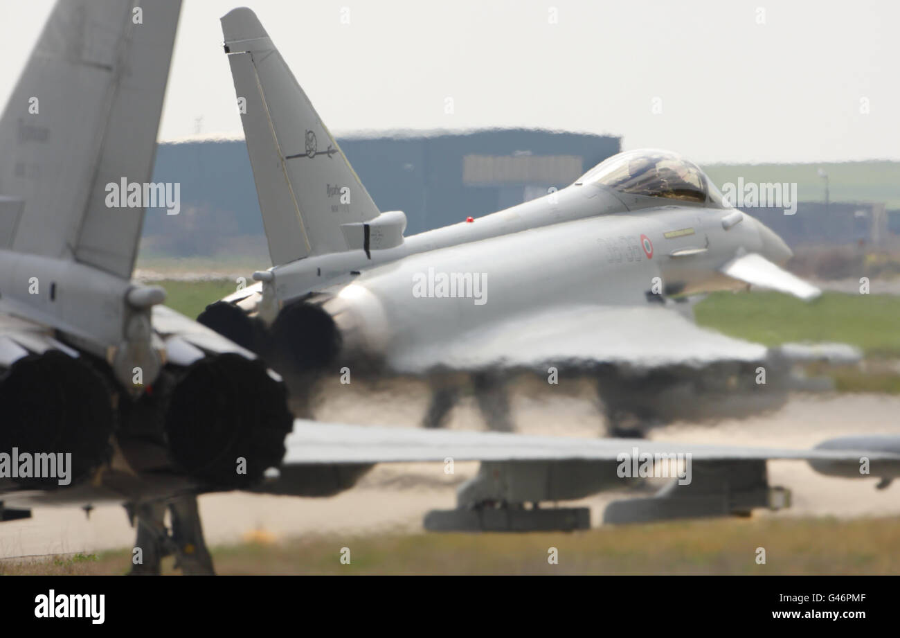 Italian Typhoon jet fighters at the Italian Airforce base of Gioia del ...