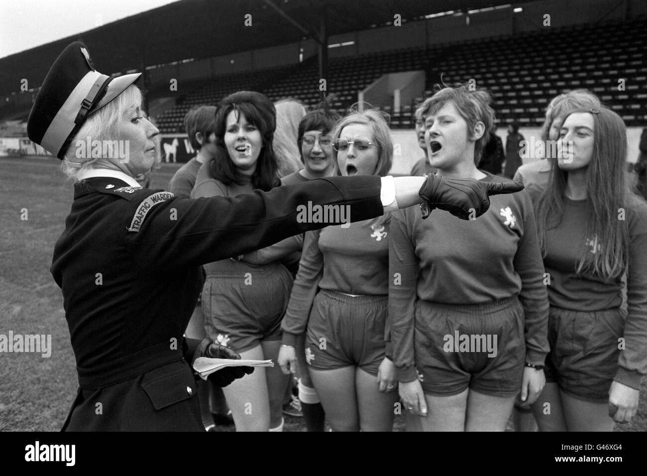 Womens football team Black and White Stock Photos & Images - Alamy