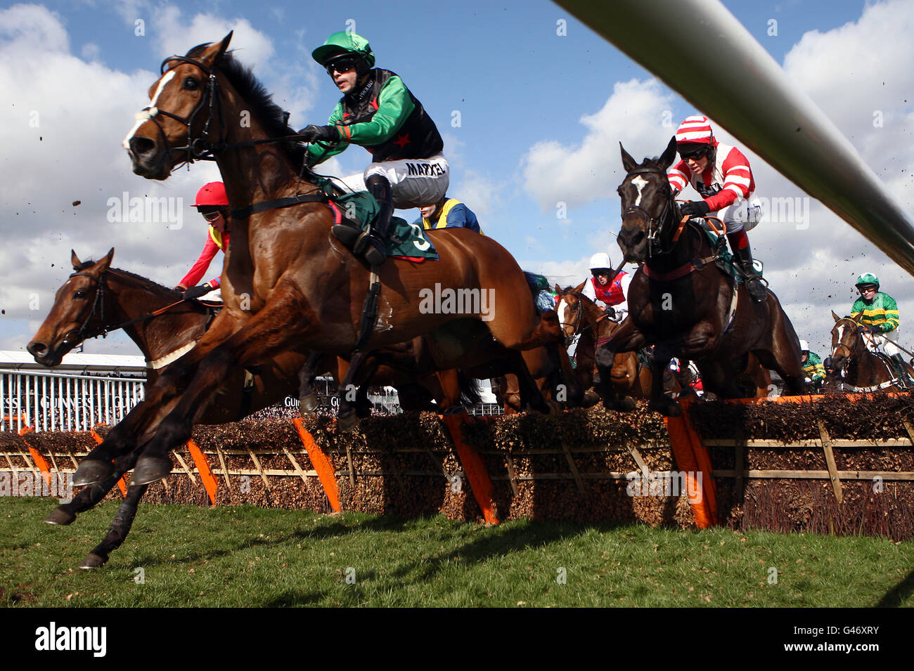 Jockey Sam Thomas on Ski Sunday and Richard Johnson on Cockney Trucker ...