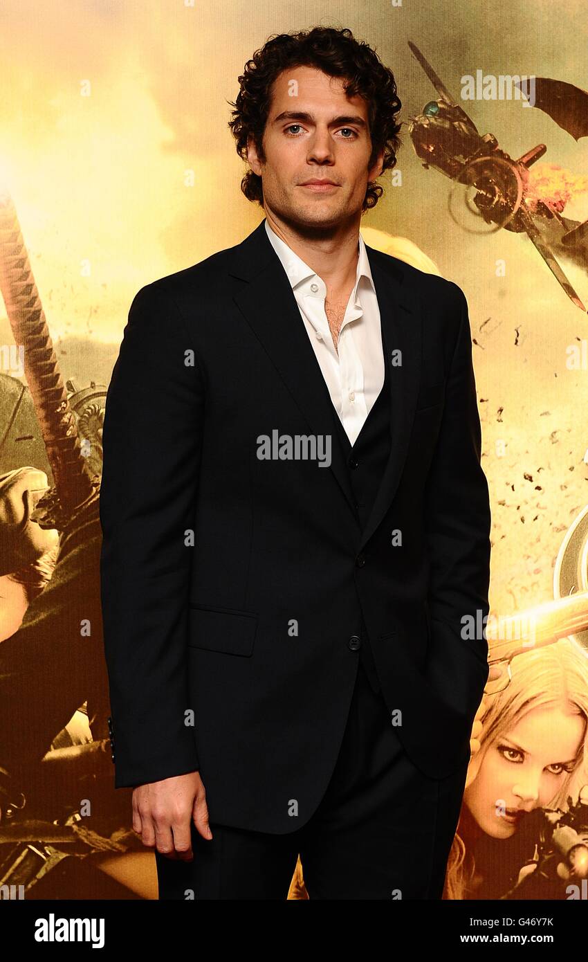 Sucker Punch UK Premiere - London. Henry Cavill arriving for the UK ...