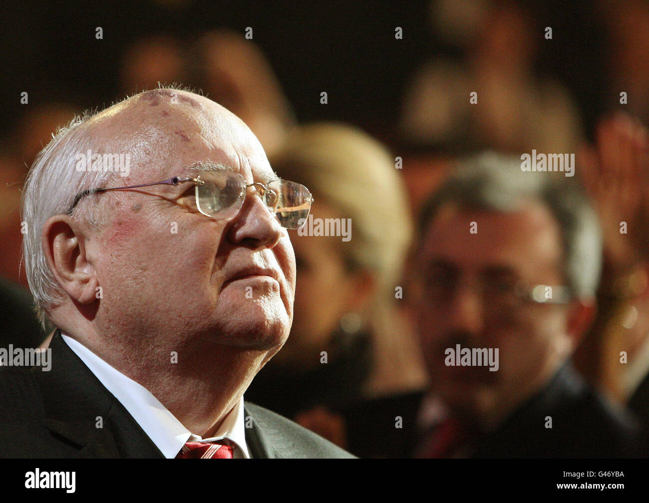 Gala concert hi-res stock photography and images - Alamy