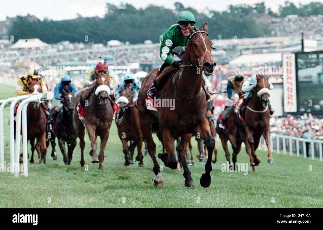 Ya Malak, Alex Graves up, romps home to win the Vodac "Dash" Rated ...