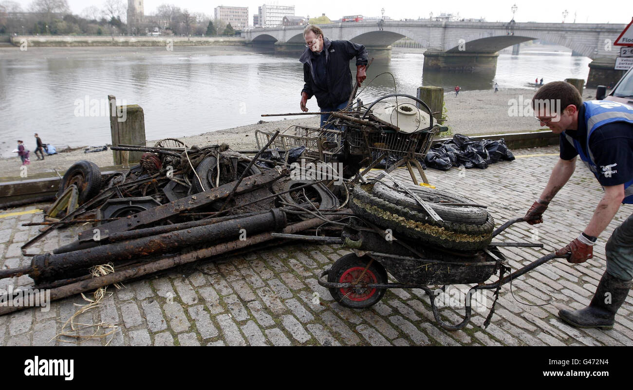 Clean tides hi-res stock photography and images - Alamy