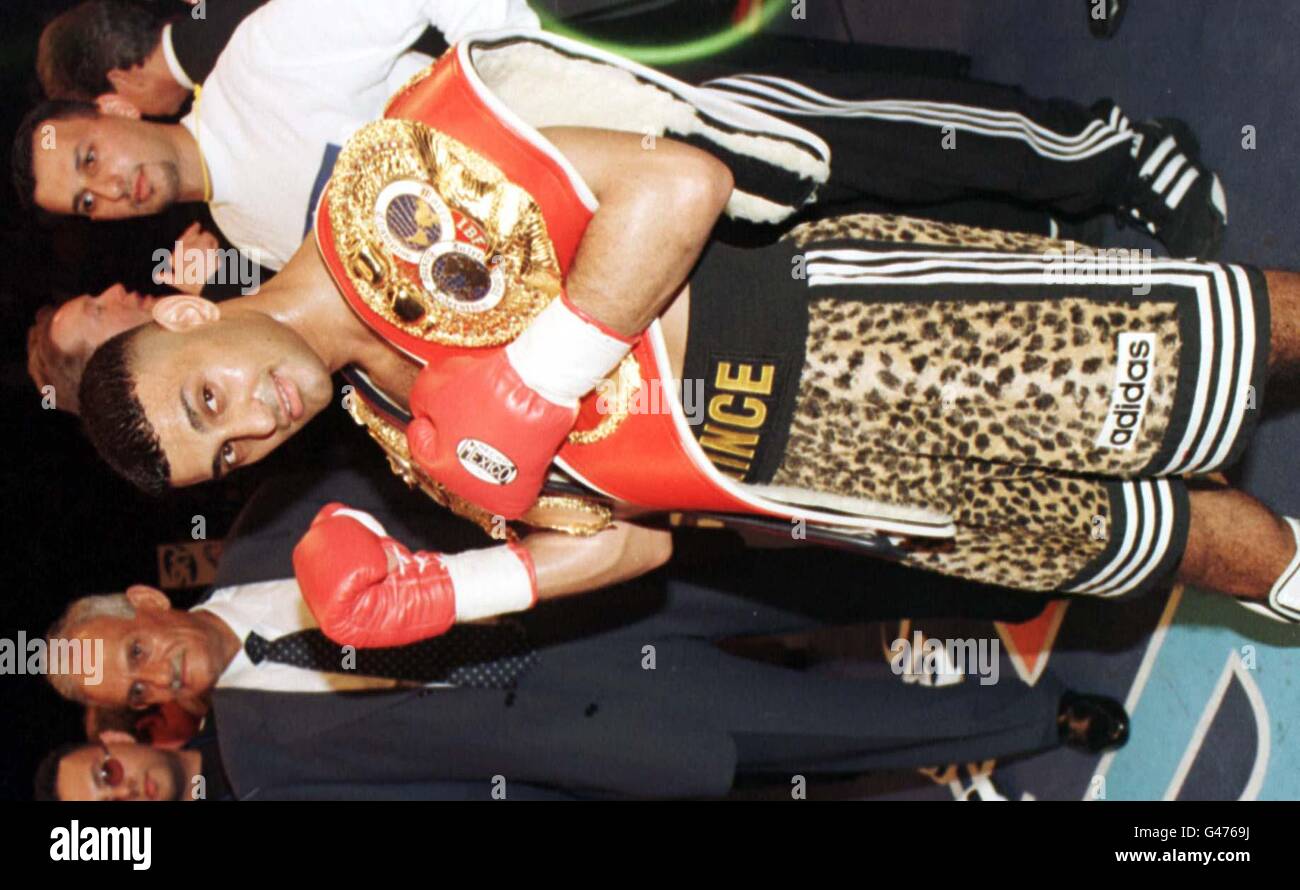 Boxing Prince v Hardy 4 Stock Photo - Alamy