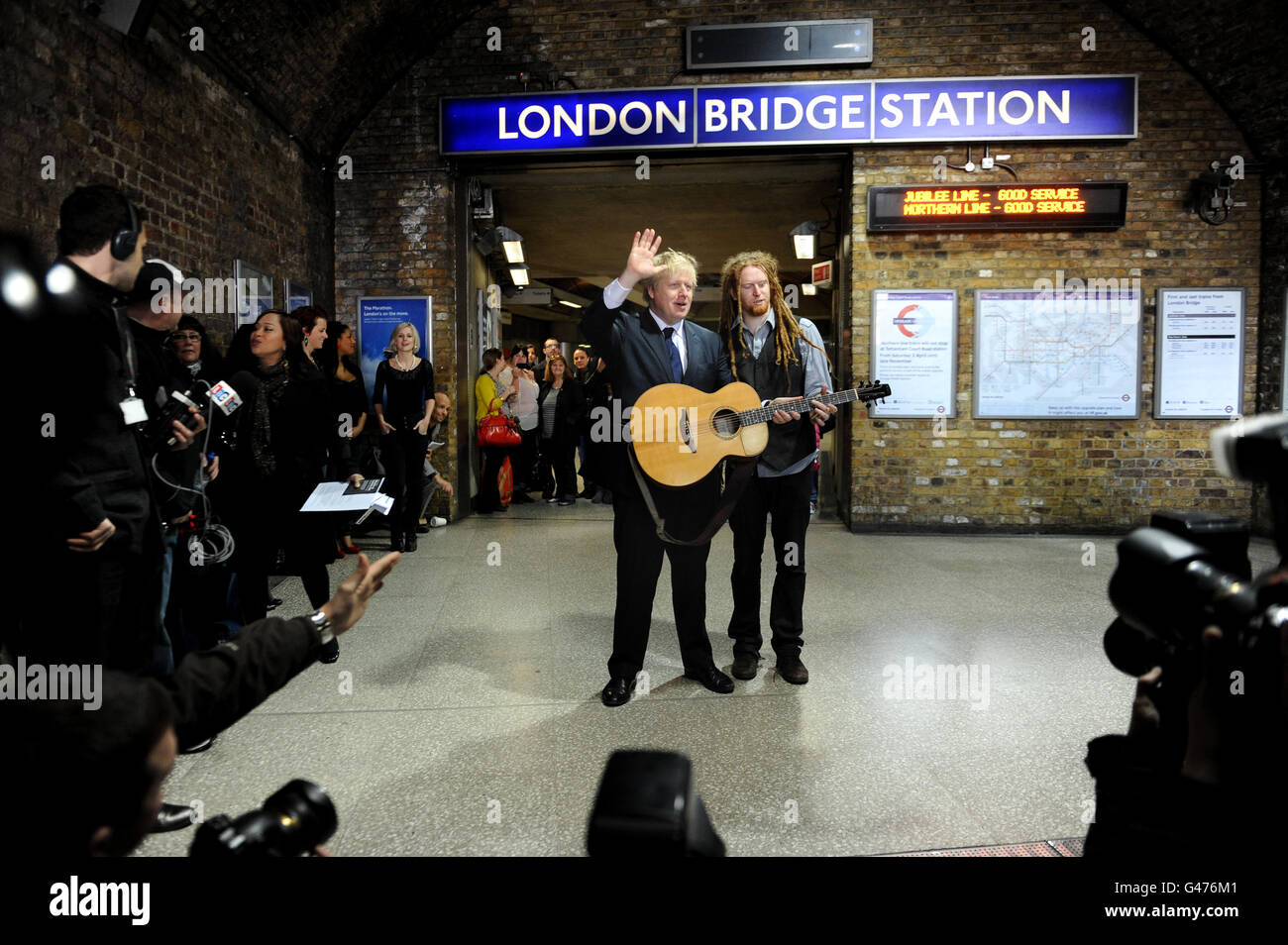 Rhythm of London Busking Competition Stock Photo - Alamy