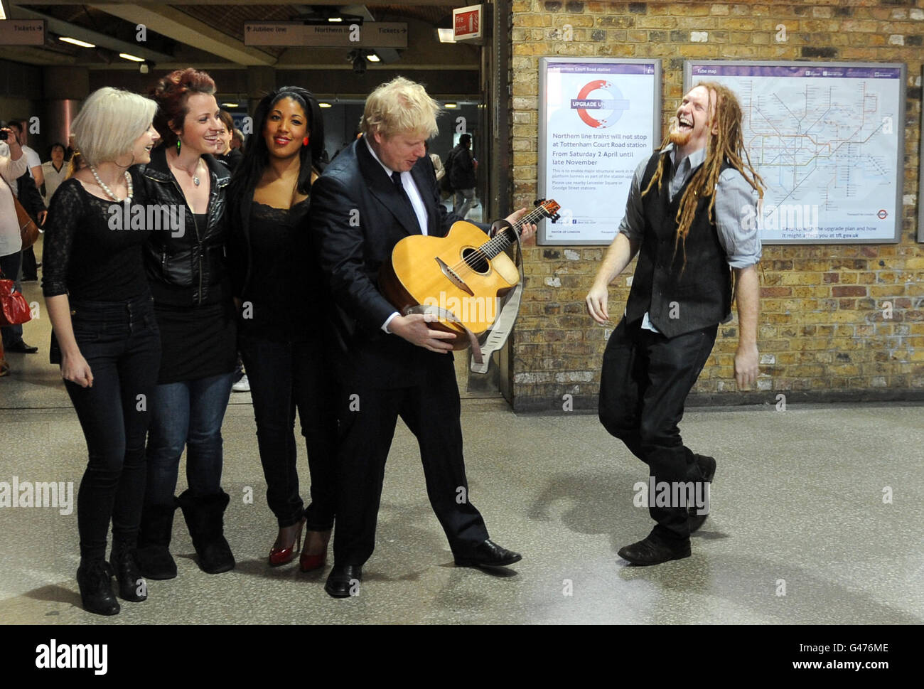 Rhythm of London Busking Competition Stock Photo - Alamy