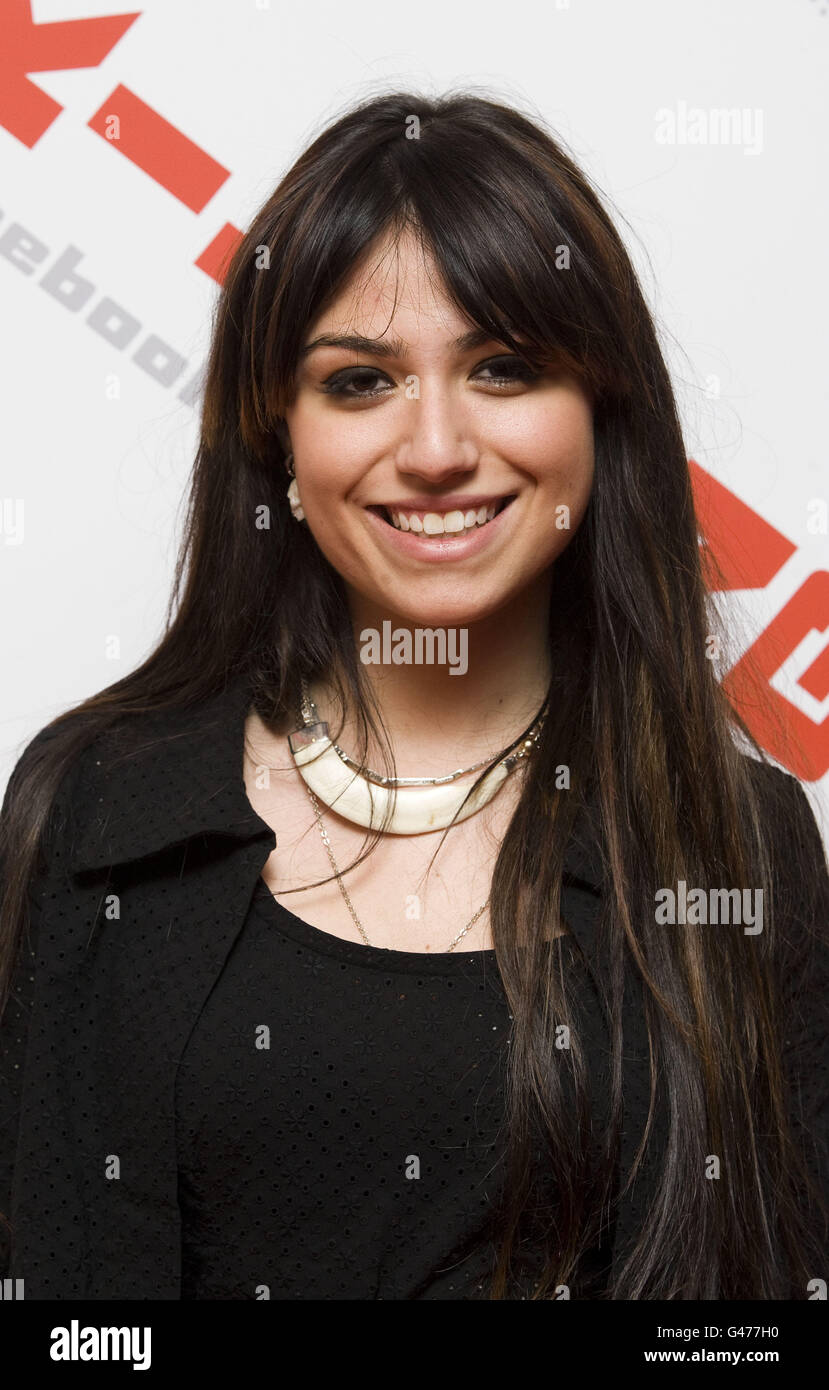 Gabriella cilmi arrives premiere killing bono hi-res stock photography ...