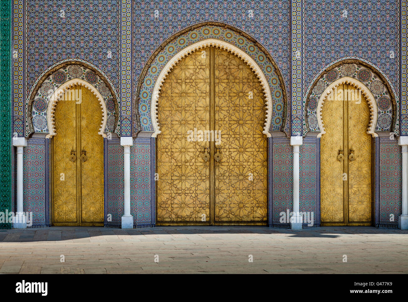 Golden gate of King's Palace in Fez ( Fes Fas ) city, UNESCO heritage ...