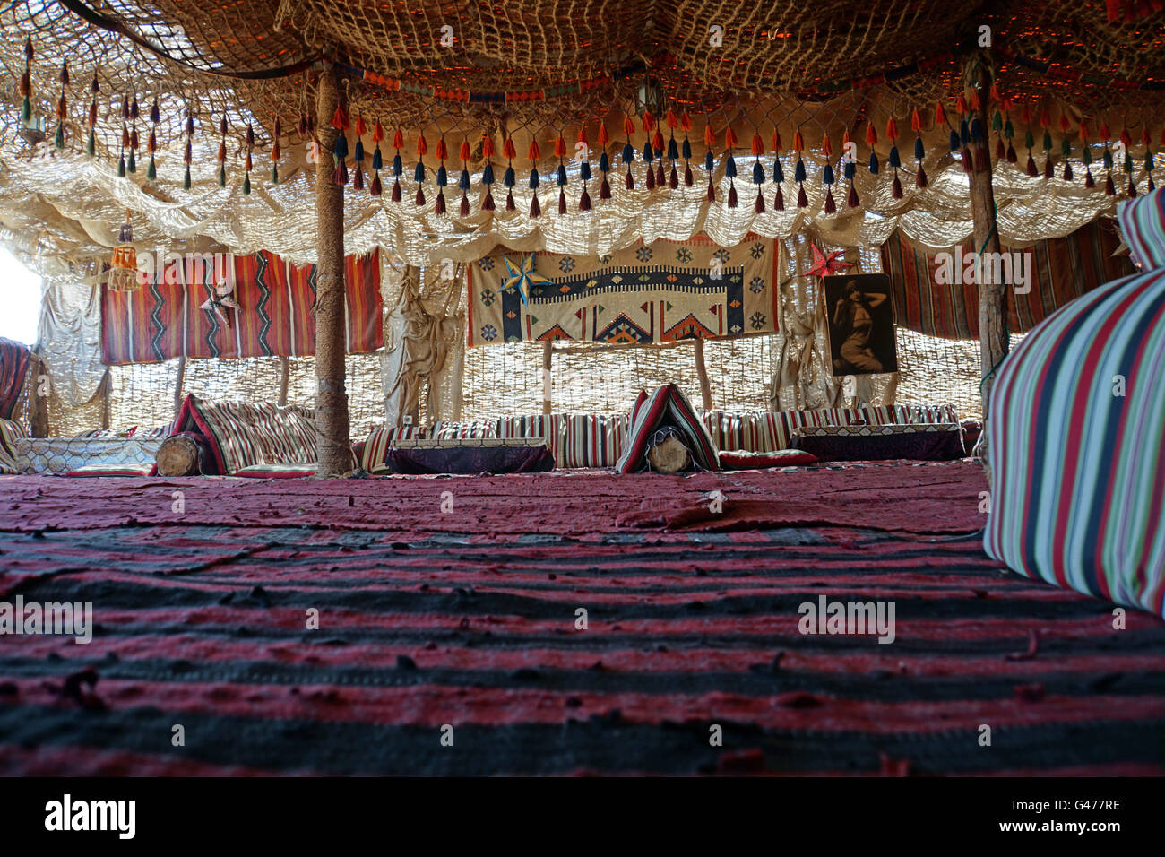 Bedouin tent egypt hi-res stock photography and images - Alamy