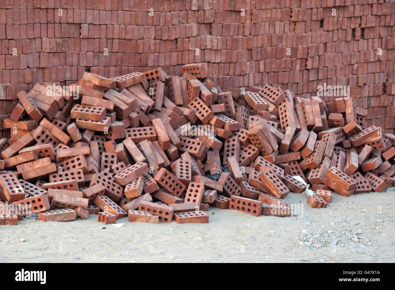lots of bricks for building in wall in egypt Stock Photo - Alamy