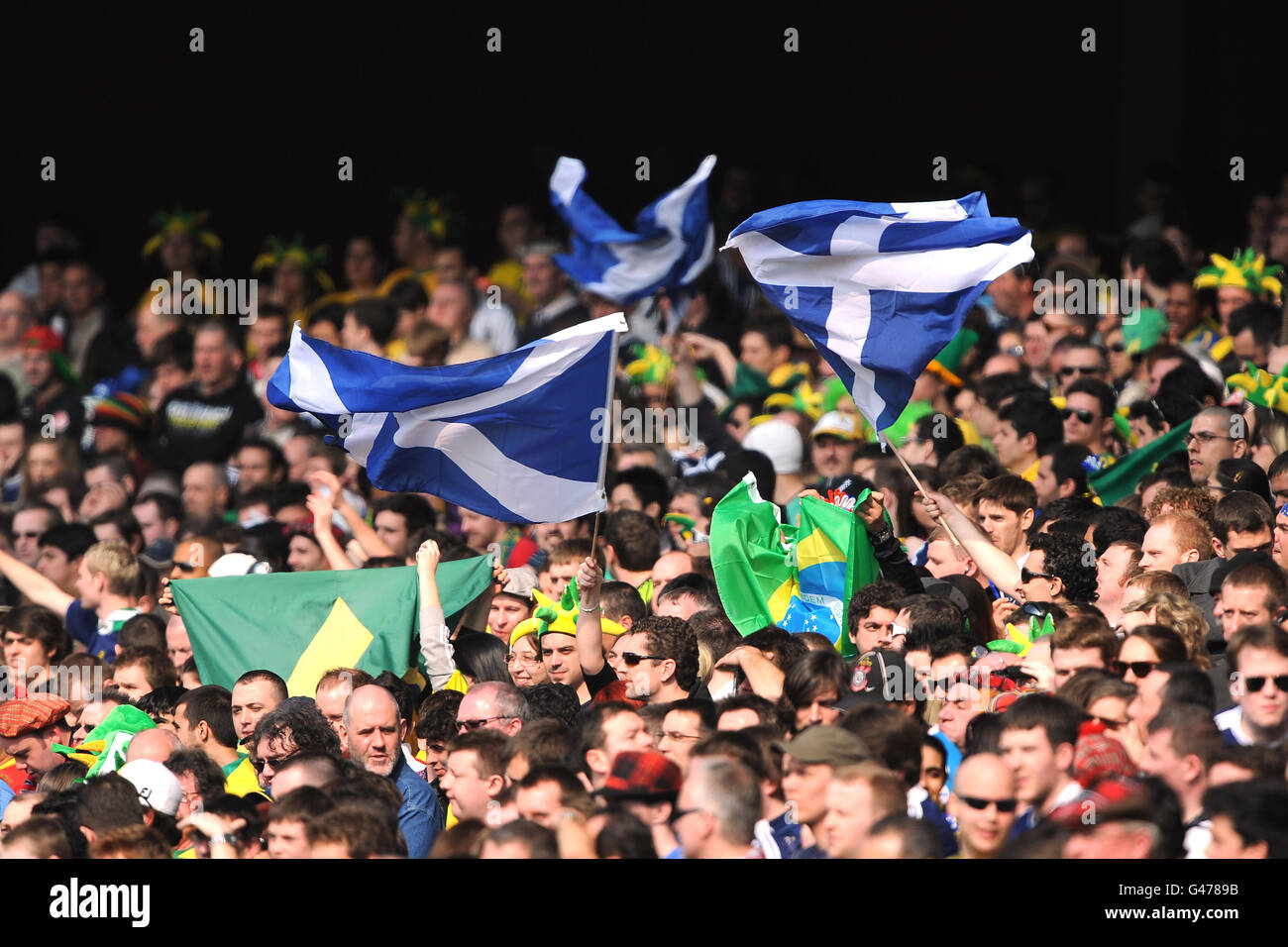 Brazil fans stadium flags hi-res stock photography and images - Alamy