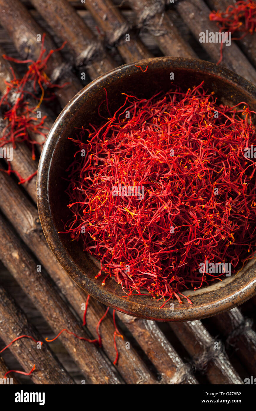 Saffron spice hi-res stock photography and images - Alamy