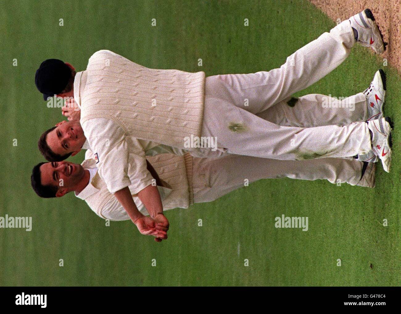 Wicket englands michael atherton hi-res stock photography and images ...