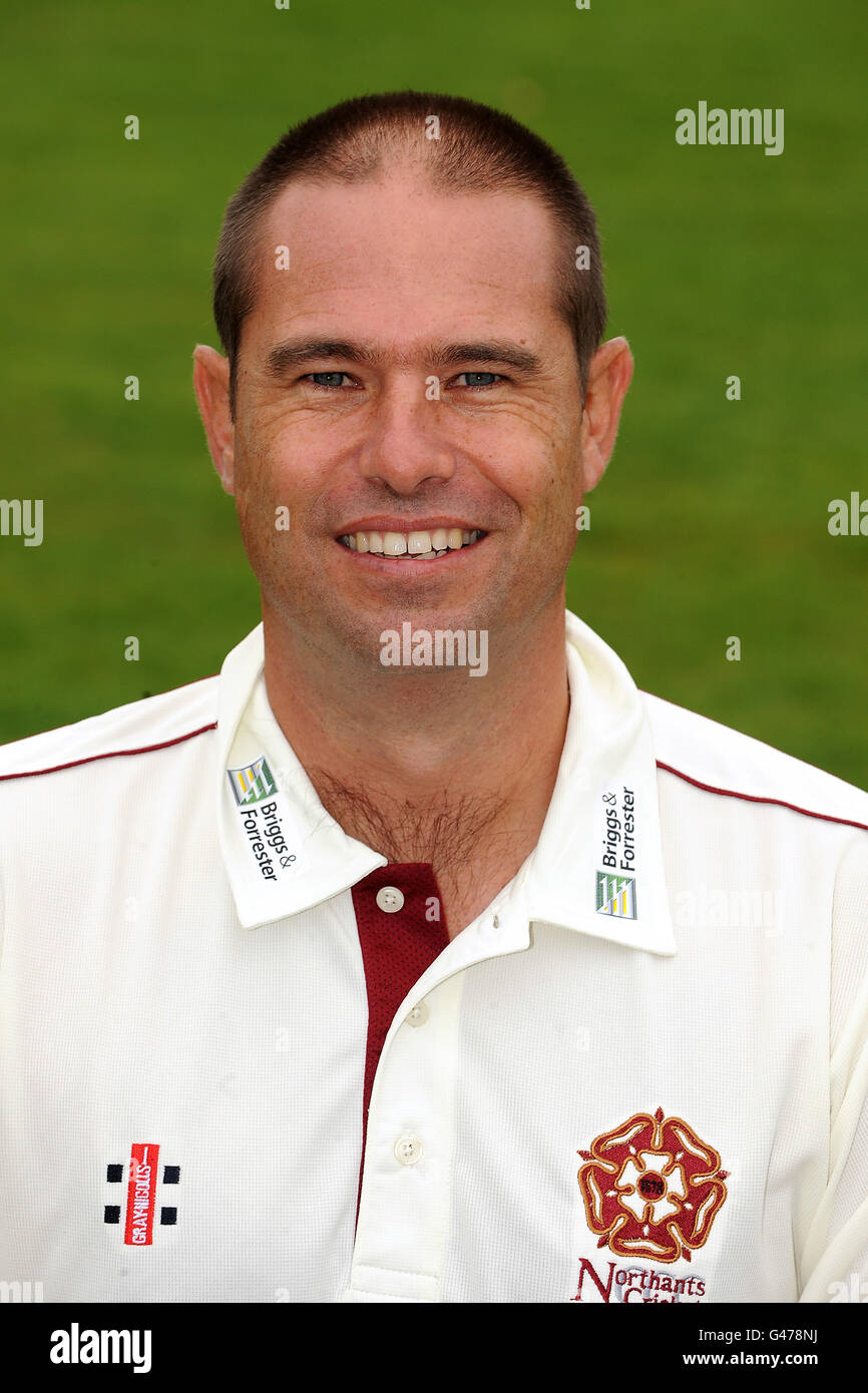 Cricket - Liverpool Victoria County Championship - Division Two ...