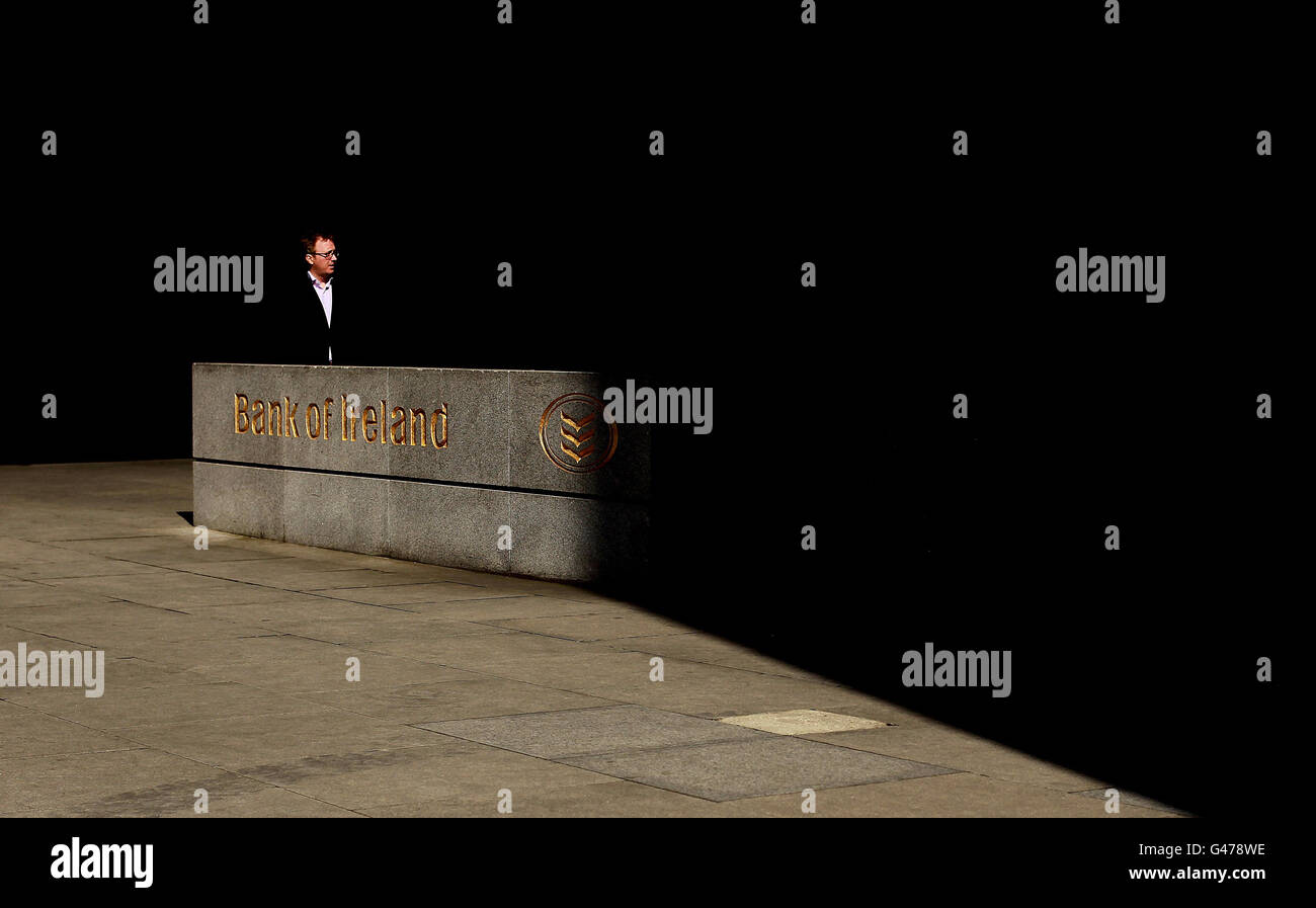 Bank of ireland baggot street hi-res stock photography and images - Alamy