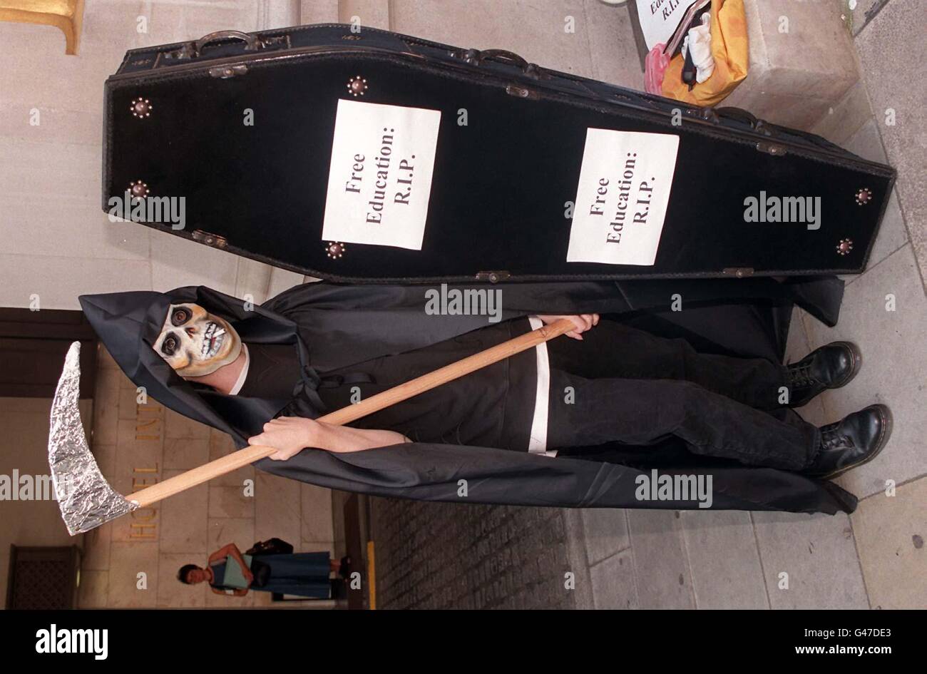 Dearing report hi-res stock photography and images - Alamy