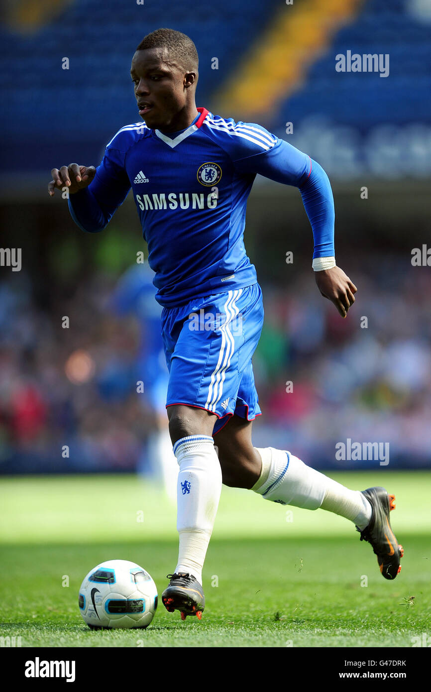 Aziz Deen Conteh High Resolution Stock Photography and Images - Alamy