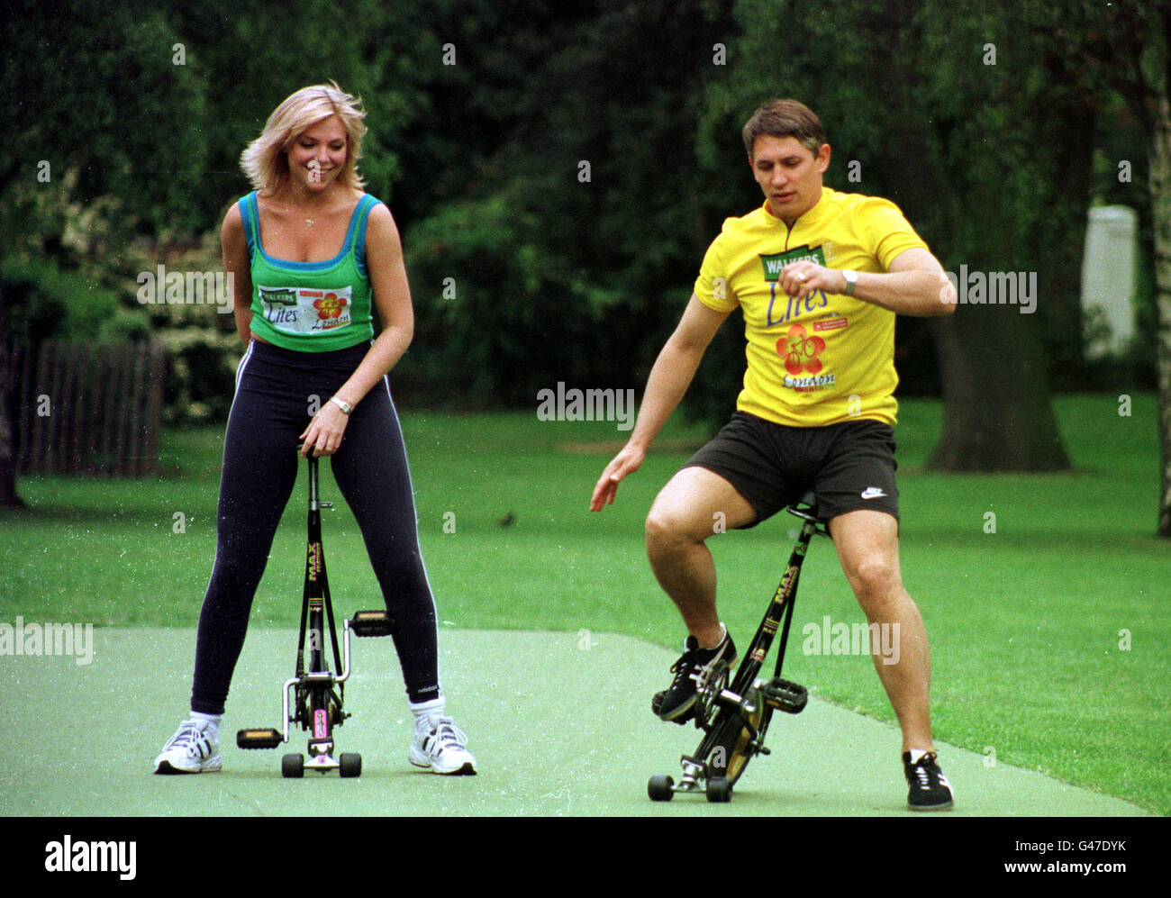 Samantha Janus Actress High Resolution Stock Photography and Images - Alamy