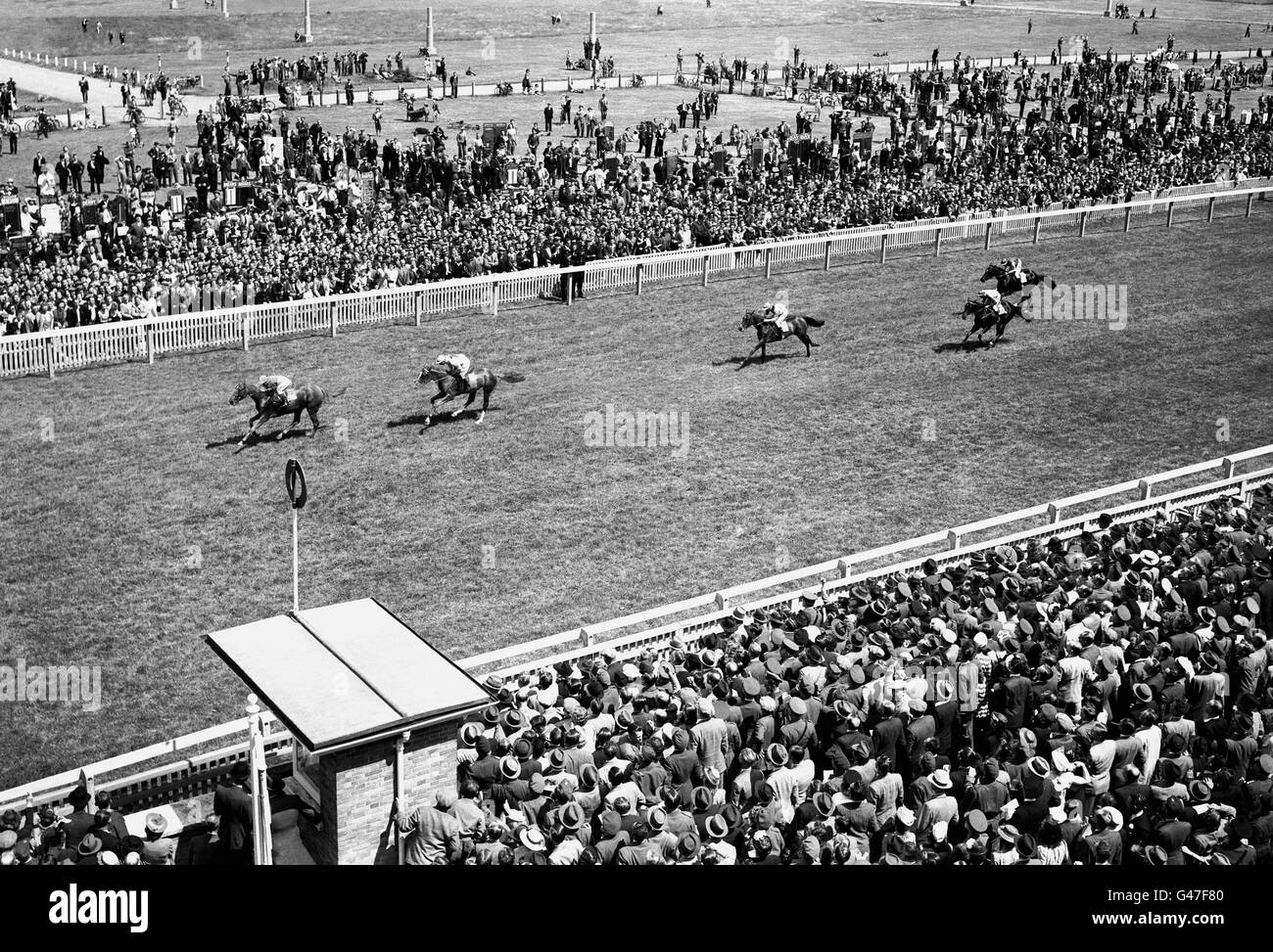 Horse Racing - Royal Ascot - Ascot Racecourse Stock Photo - Alamy